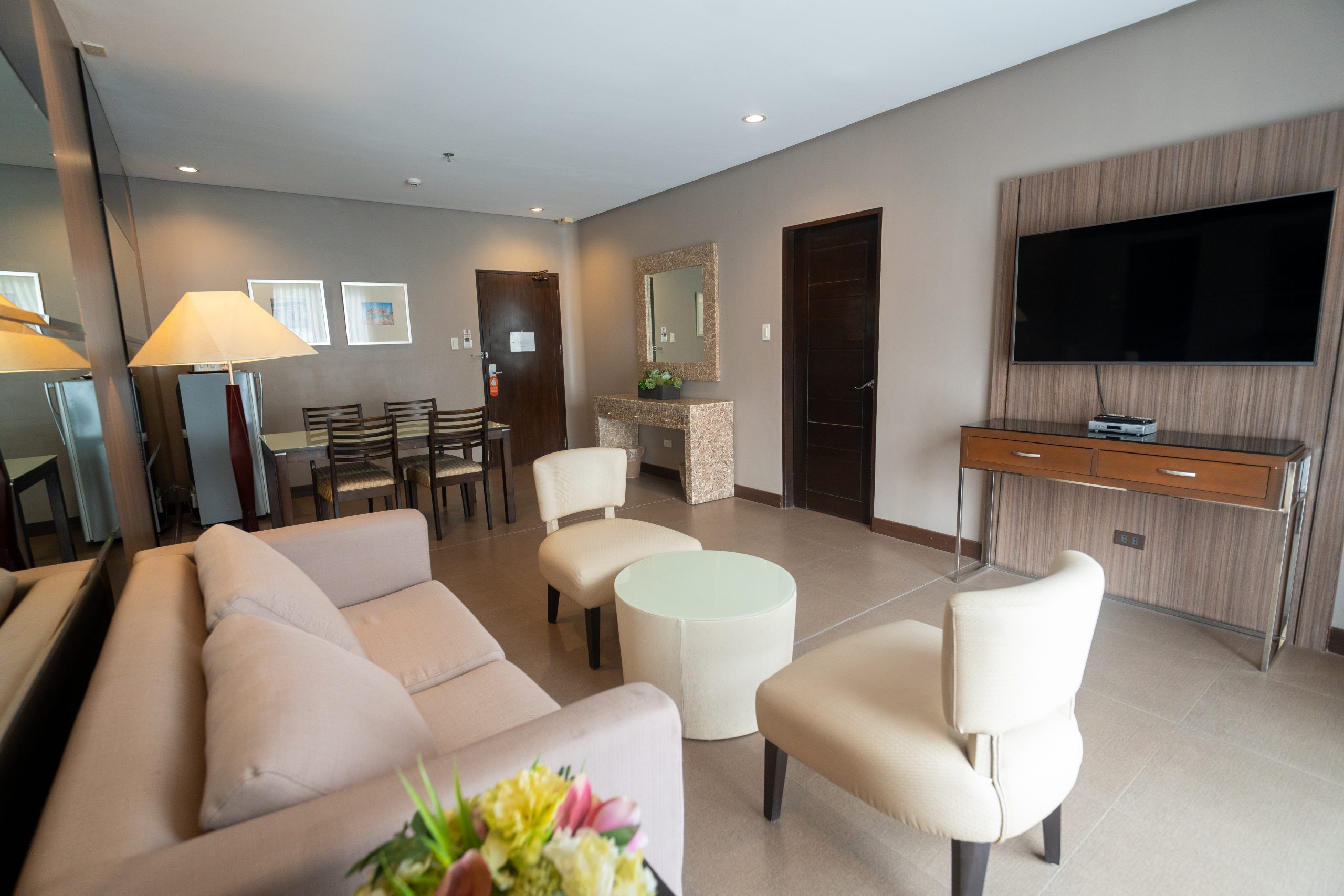 Hotels Near Ayala Centrio Mall - N Hotel